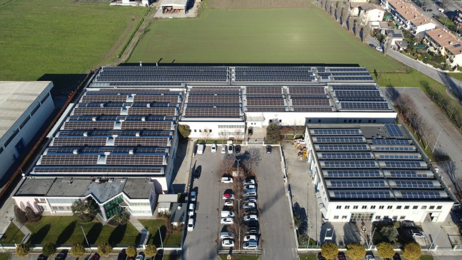 Installatori di impianti fotovoltaici per aziende - Sky-nrg